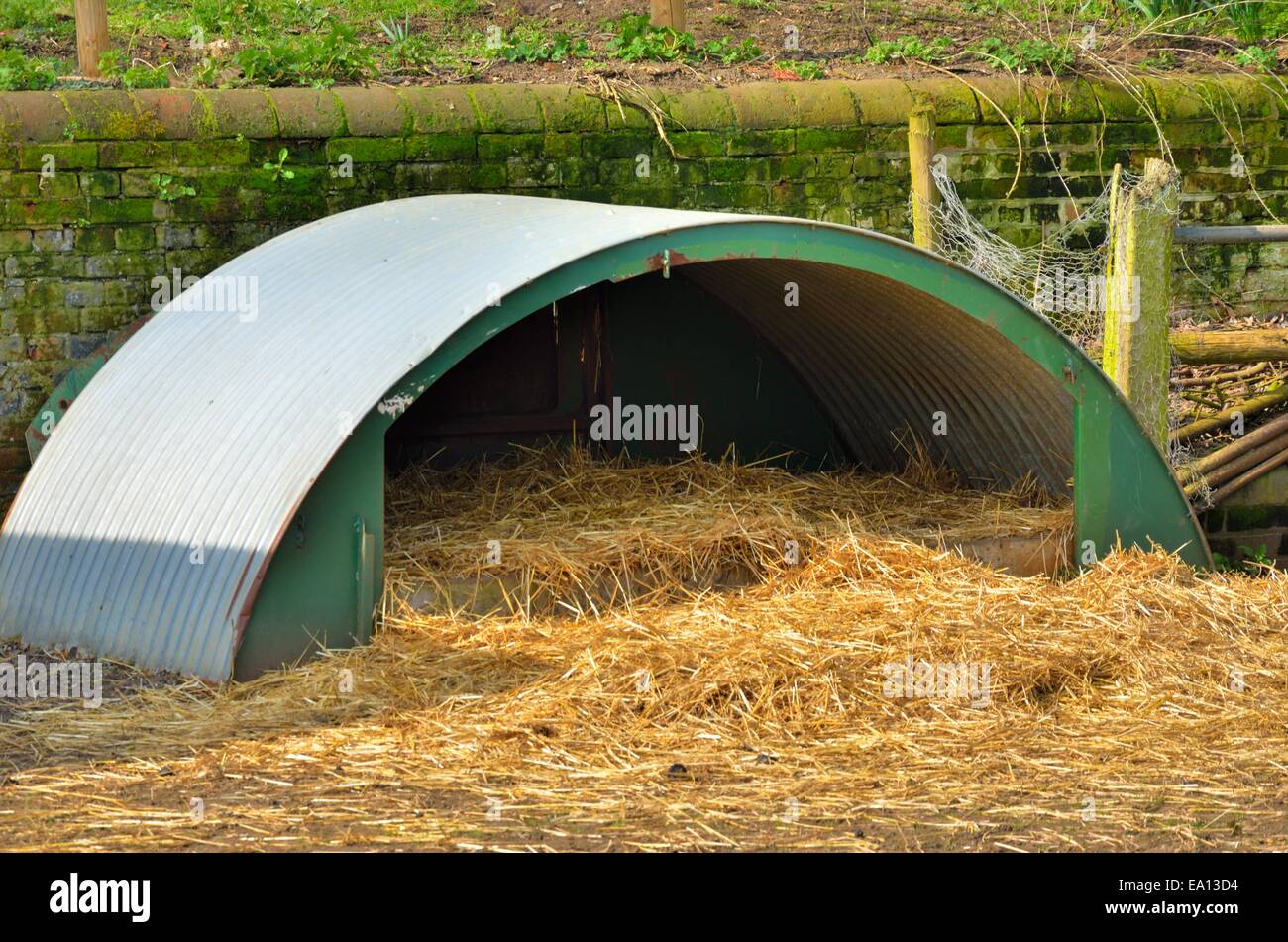 Pen hay farm hi-res stock photography and images - Alamy
