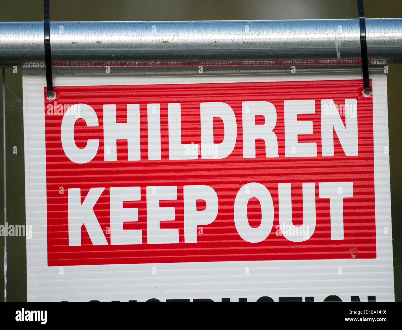 children keep out sign Stock Photo - Alamy