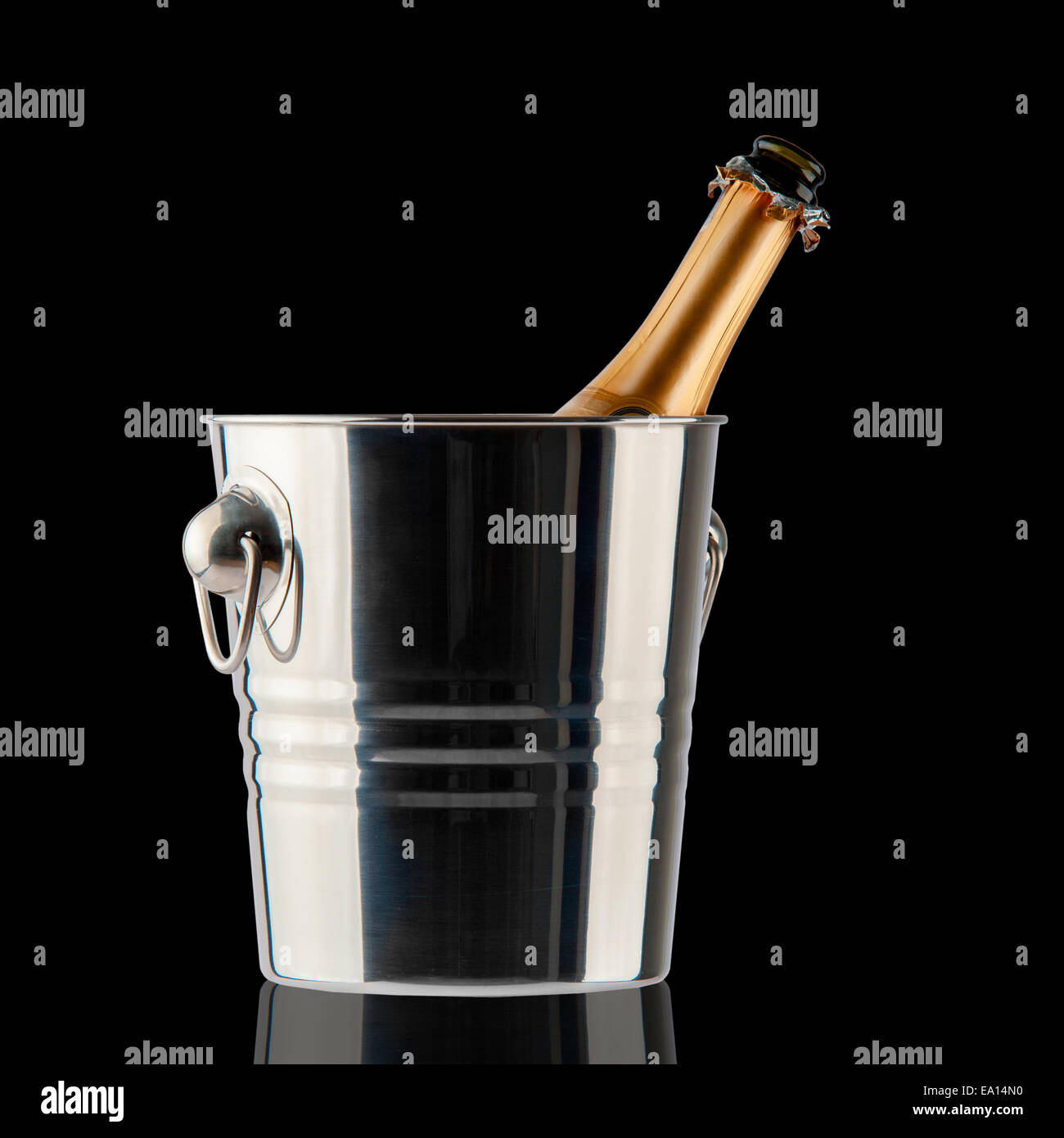 Champagn bottle hi-res stock photography and images - Alamy