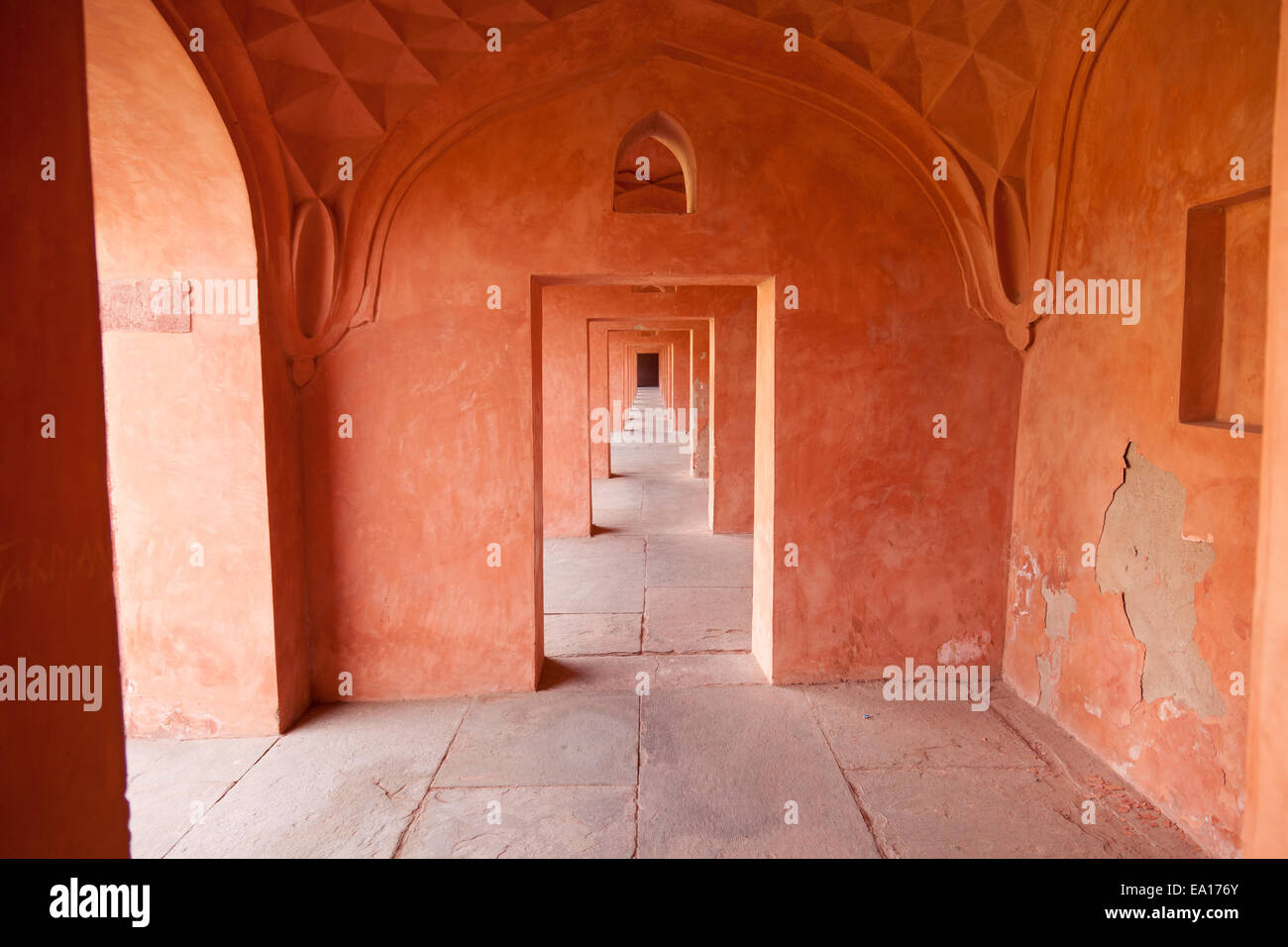 Eingang taj mahal hi-res stock photography and images - Alamy