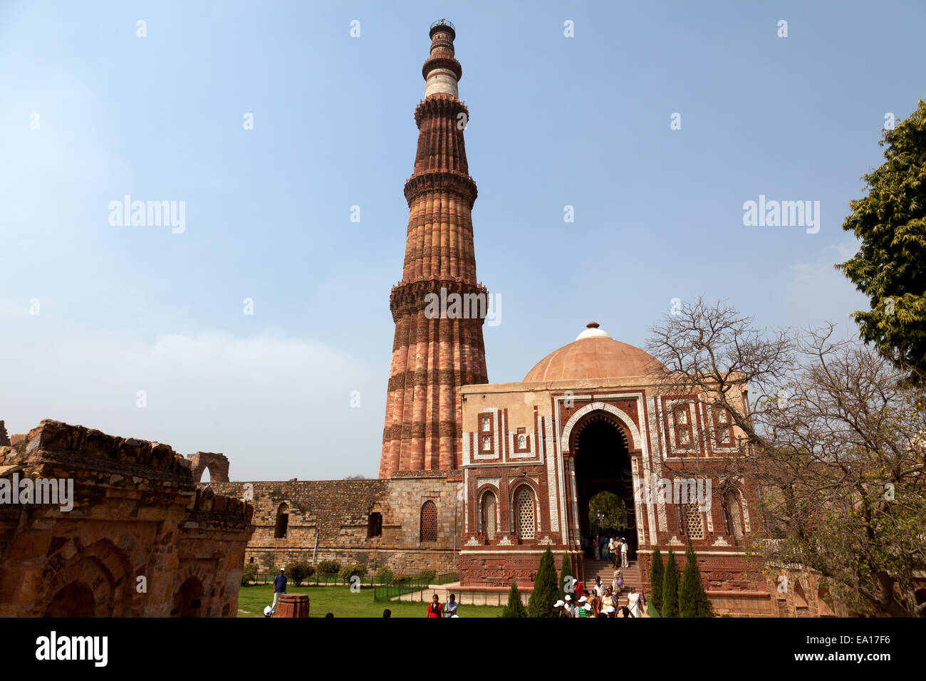Minarett minar hi-res stock photography and images - Alamy