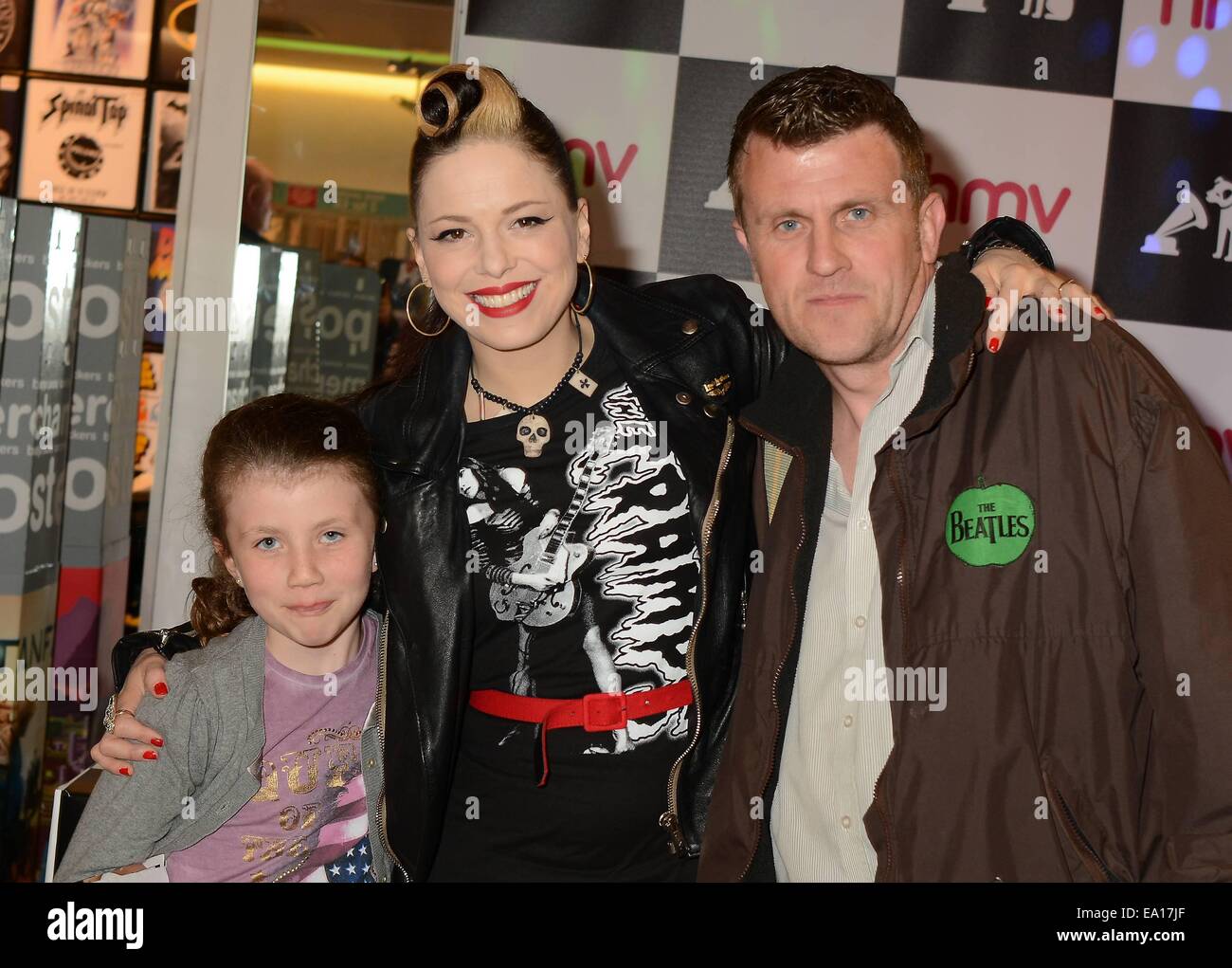 Imelda May signs copies of her new album 'Tribal' at HMV Grafton Street ...