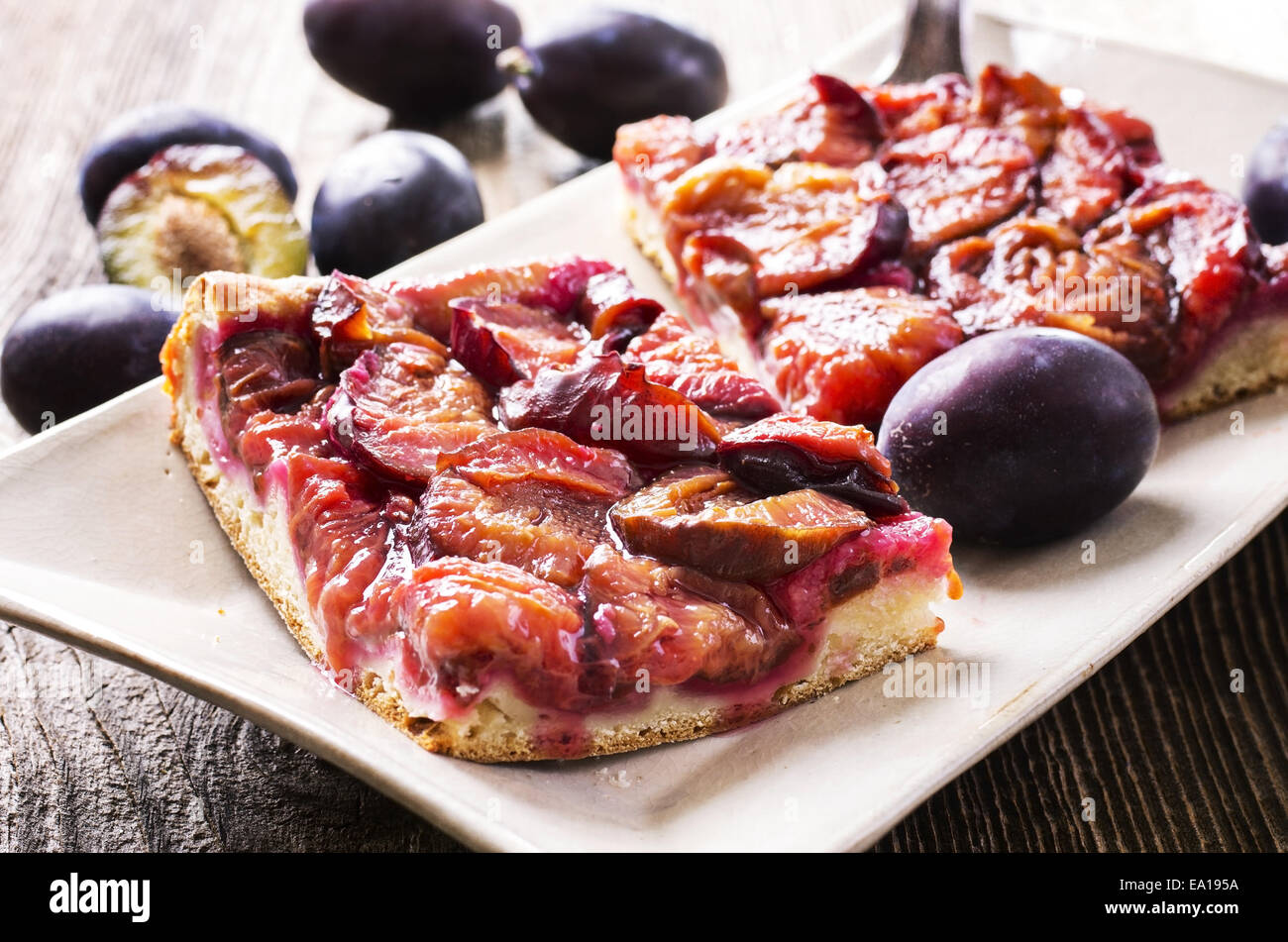 Damson pie hi-res stock photography and images - Alamy