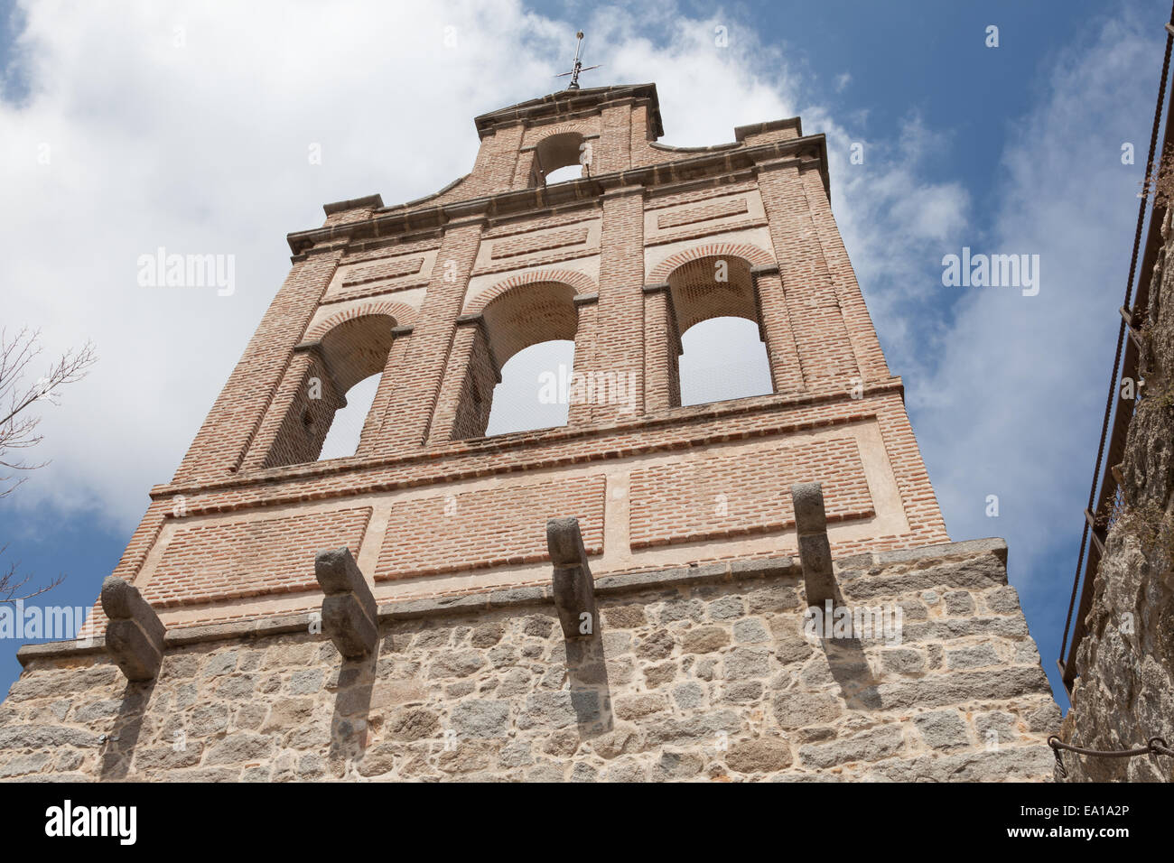 Castile tower hi-res stock photography and images - Alamy