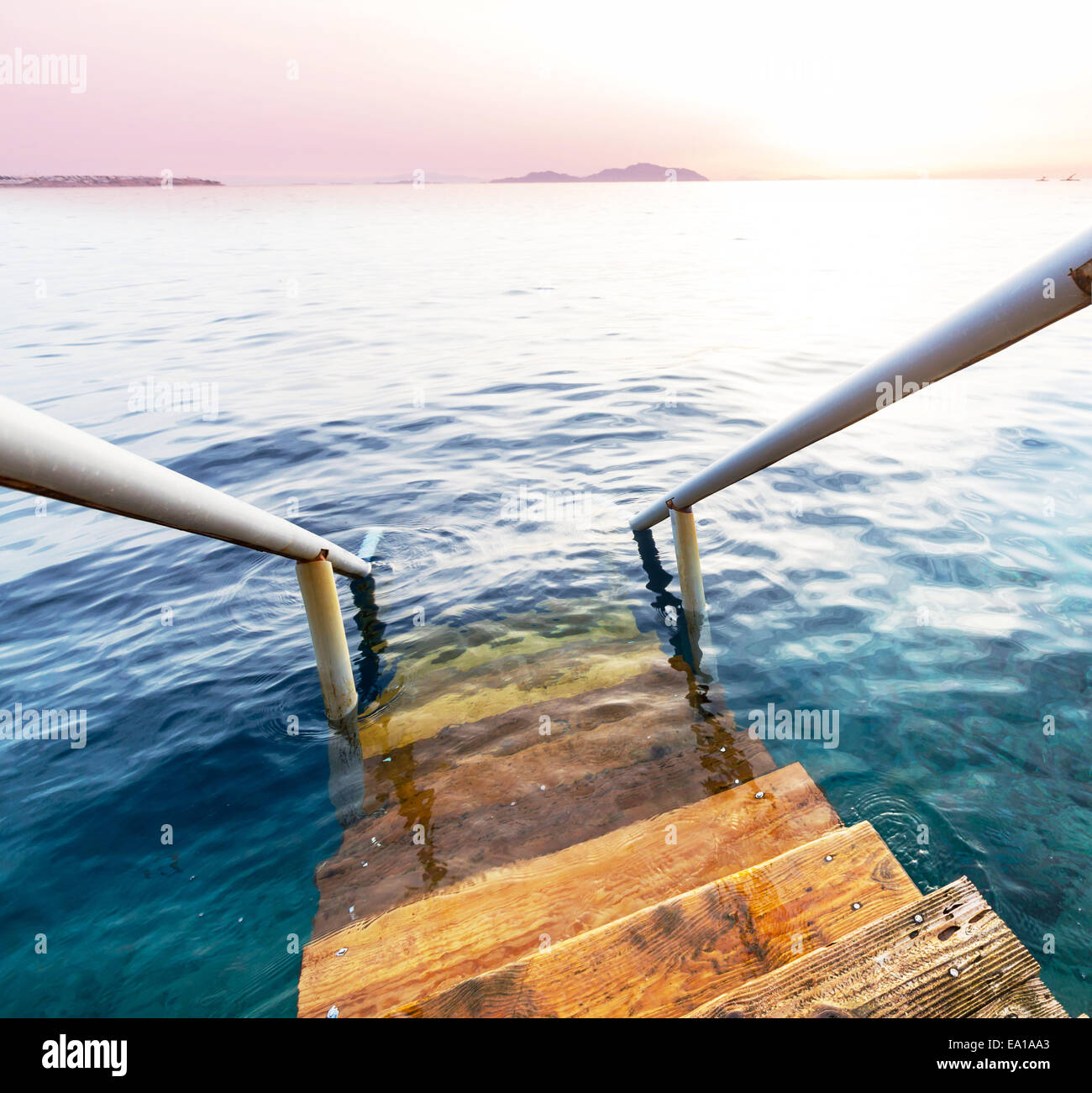 Boardwalk on beach Stock Photo - Alamy