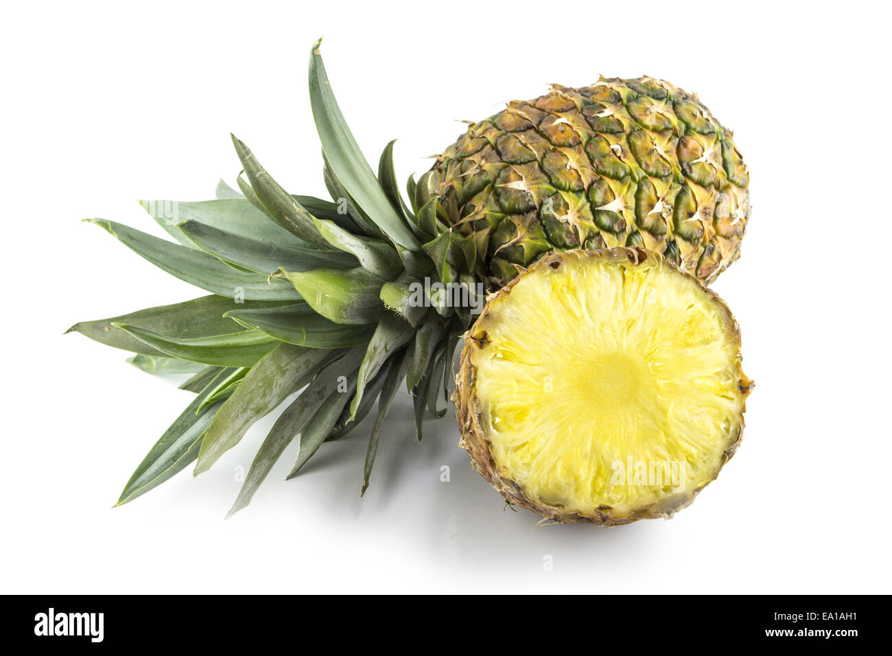 Cut tasty ripe pineapple hi-res stock photography and images - Alamy