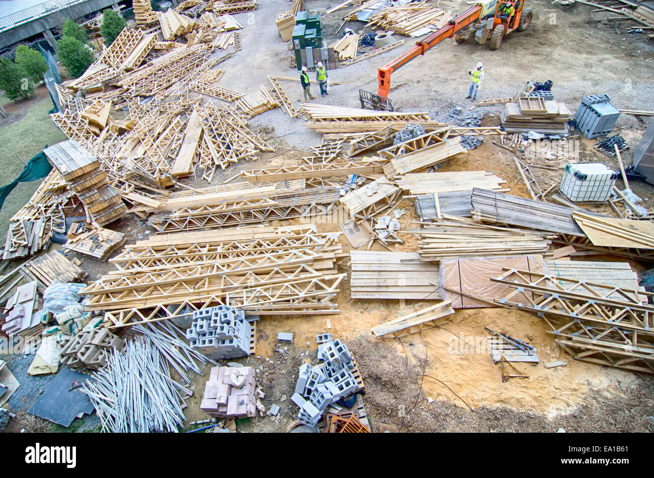 Busy construction site hi-res stock photography and images - Alamy