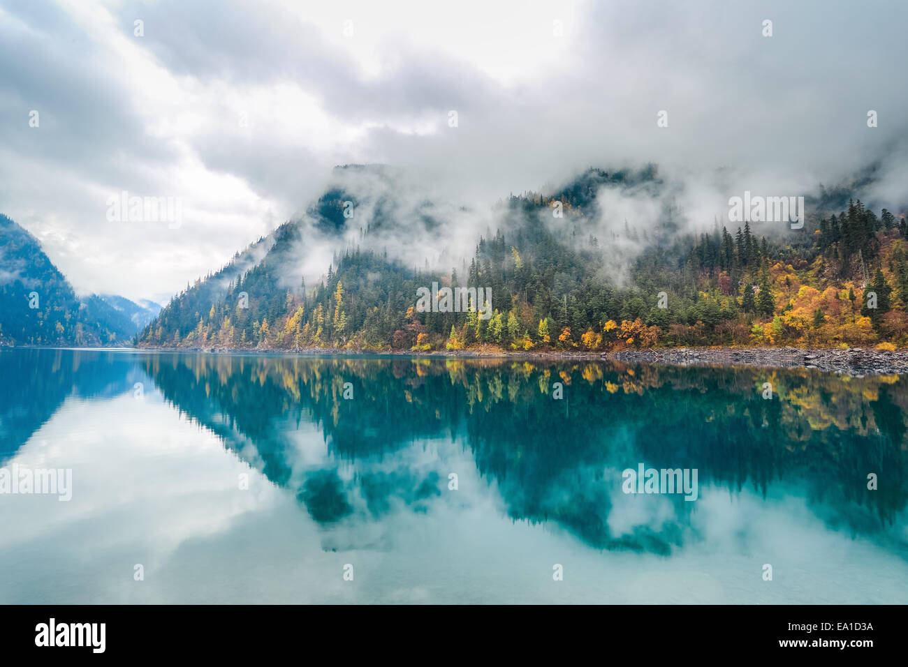 beautiful long lake at jiuzhaigou Stock Photo - Alamy