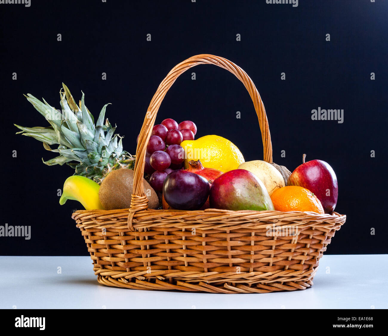 Mixed fruit basket hi-res stock photography and images - Alamy