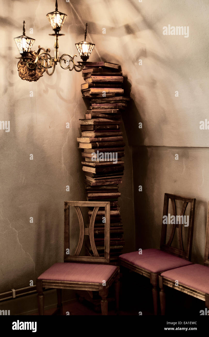Old attic books hi-res stock photography and images - Alamy