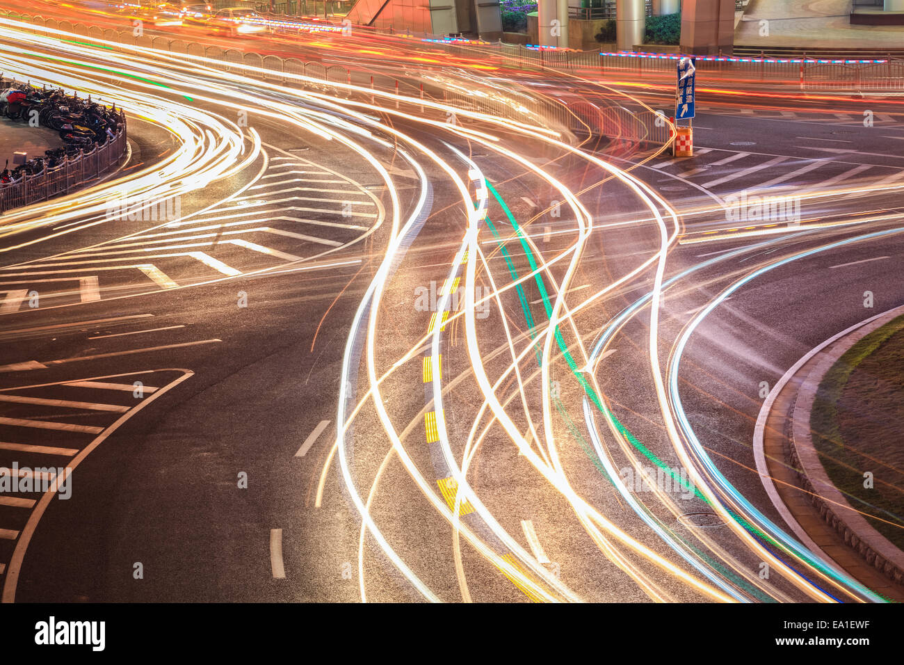 Roundabout hi-res stock photography and images - Alamy