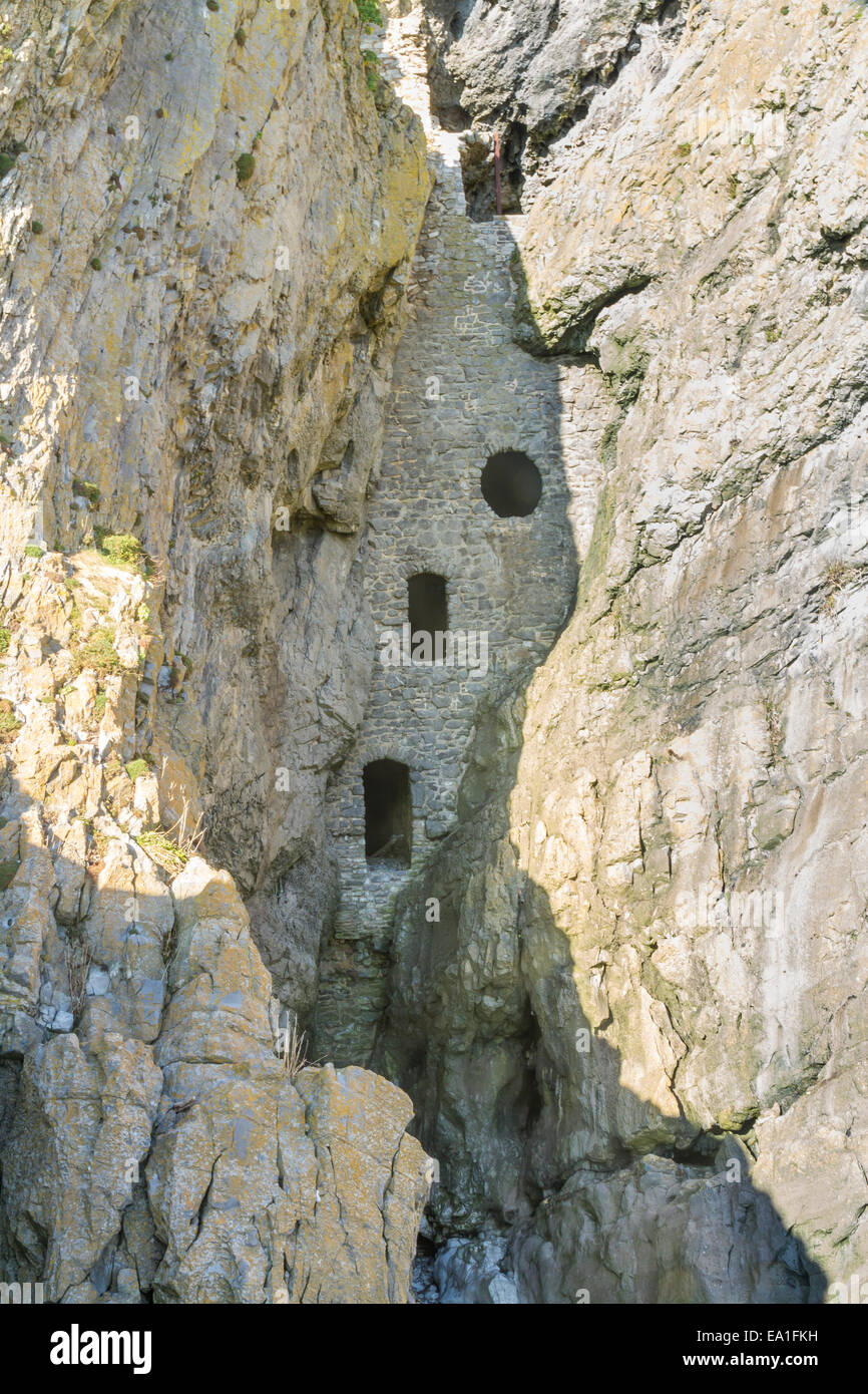 Culver hole cave hi-res stock photography and images - Alamy