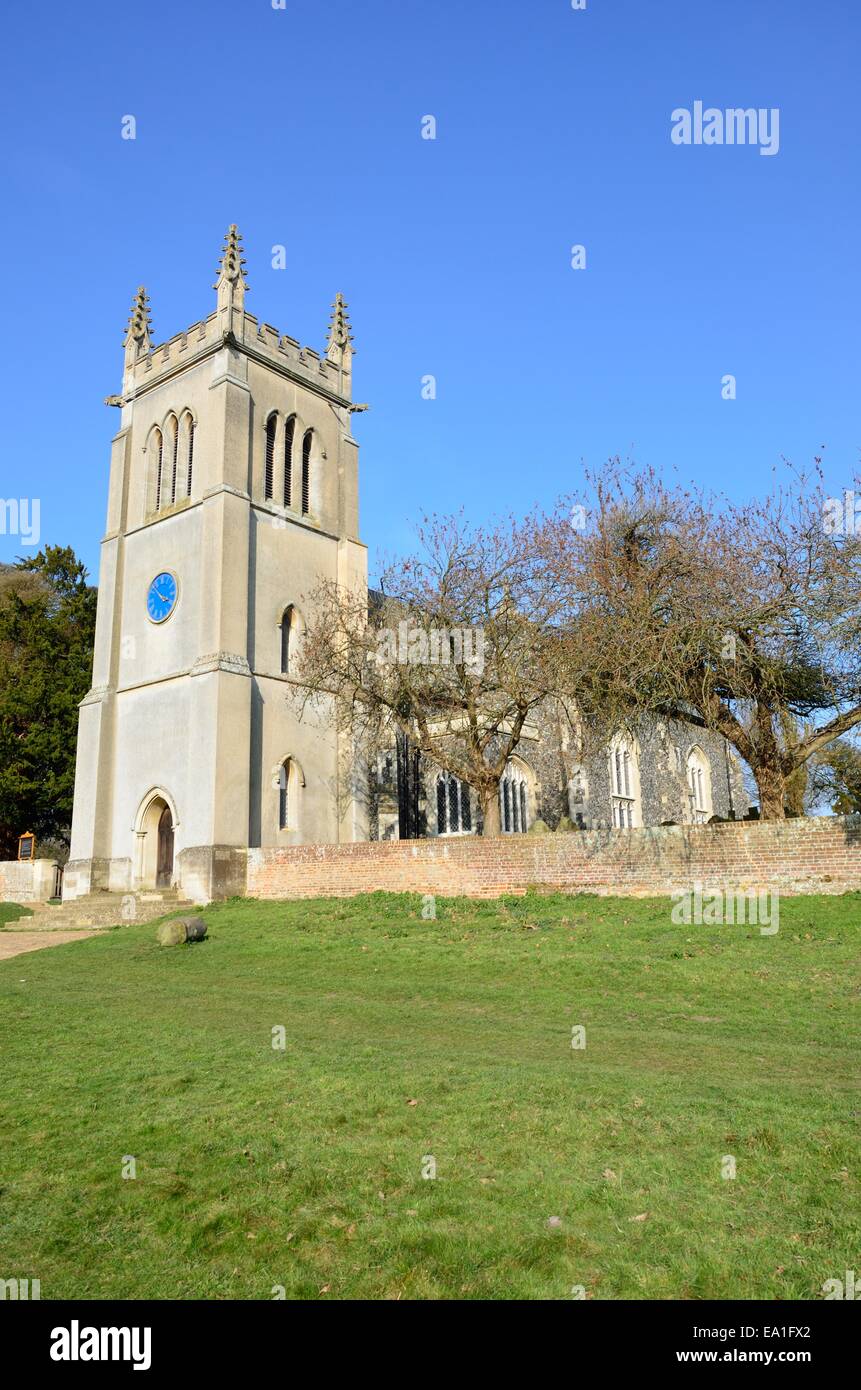 traditional rural english church Stock Photo - Alamy