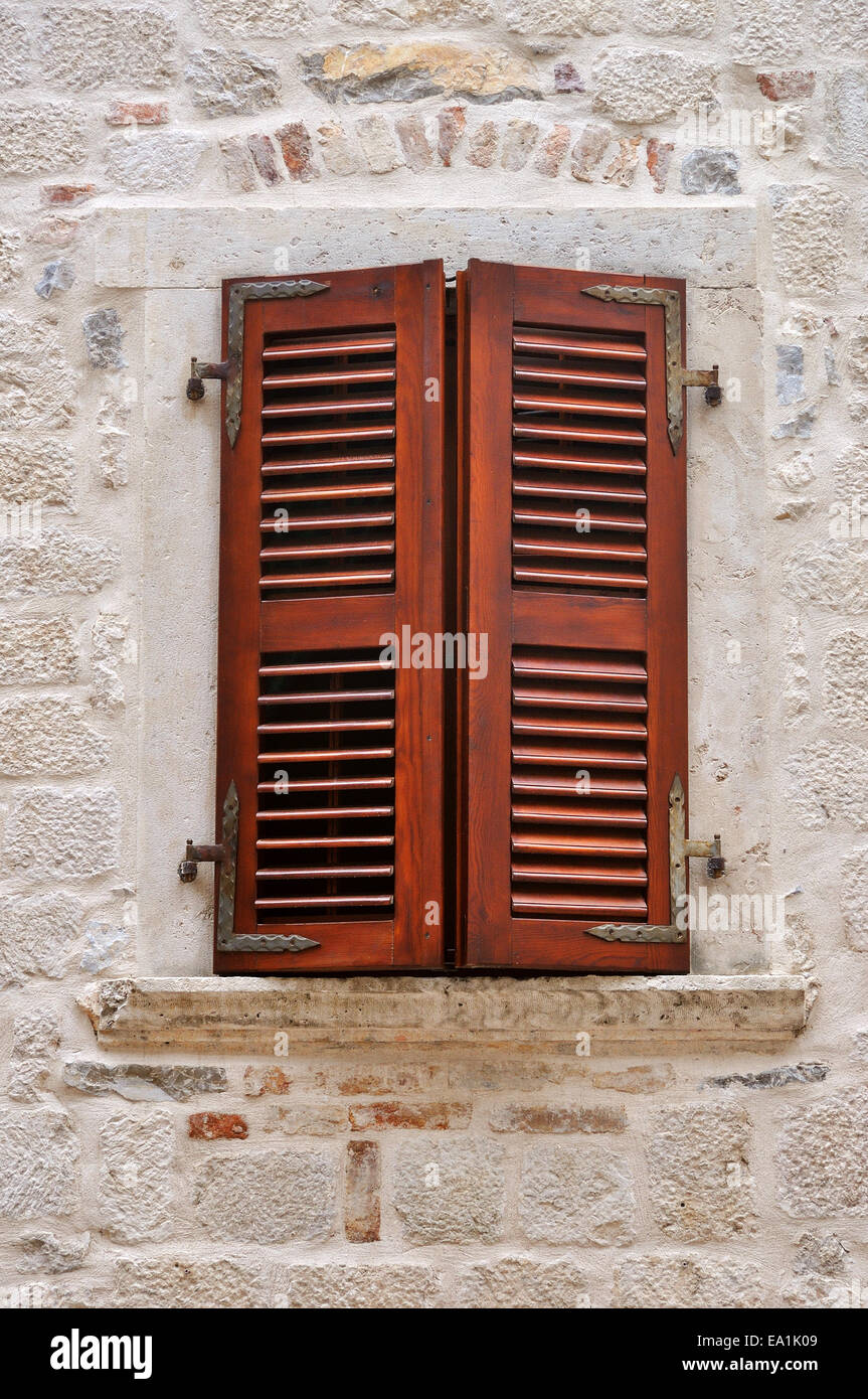 Shutters louver shutter hi-res stock photography and images - Alamy