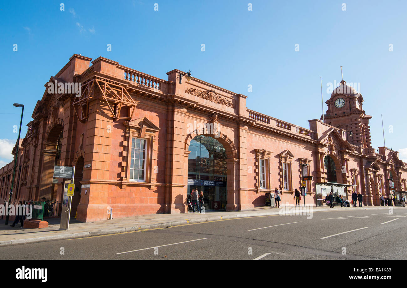 The newly refurbished train station in Nottingham City, England UK ...
