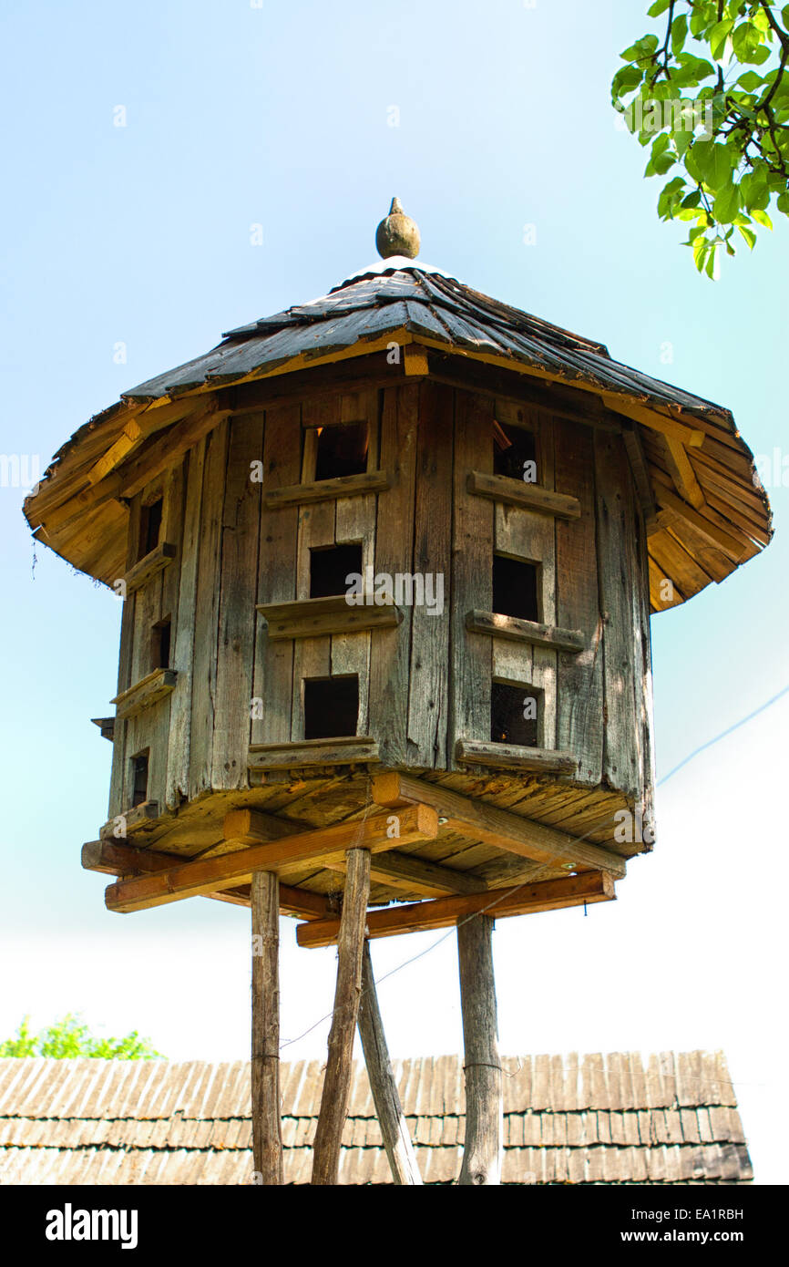 Bee hive in garden hi-res stock photography and images - Alamy