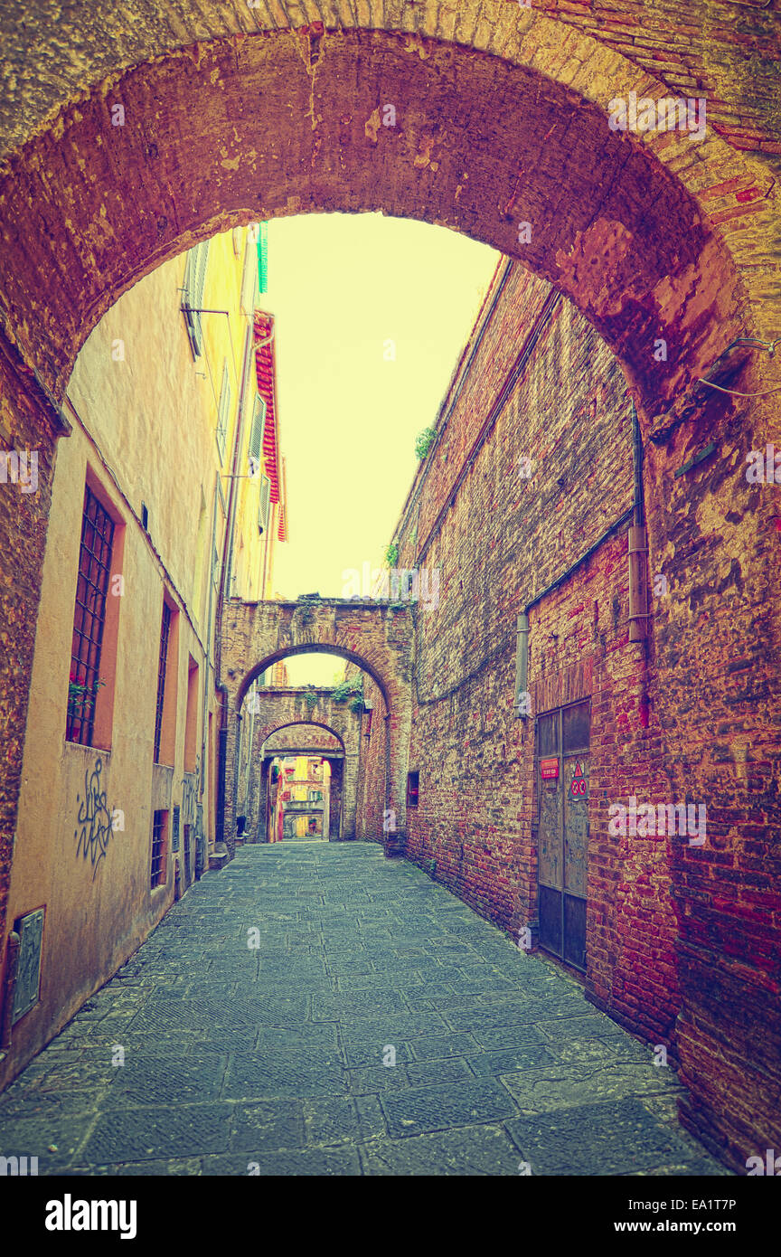 Siena brick pavement hi-res stock photography and images - Alamy
