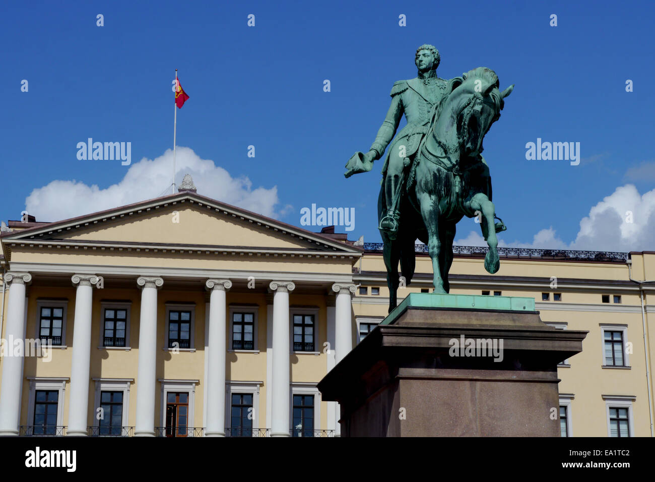 Oslo palace hi-res stock photography and images - Alamy