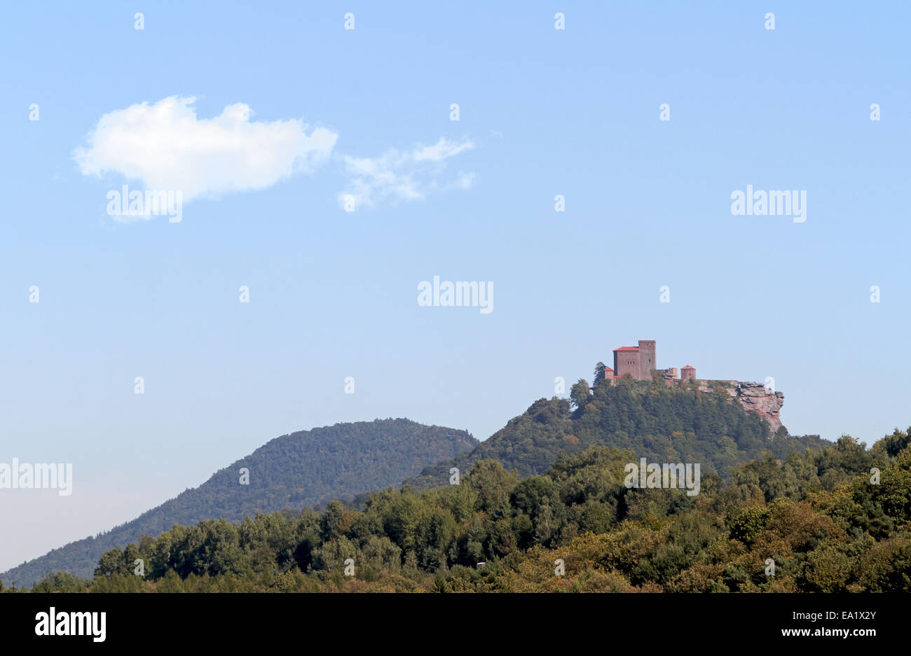Trifels burg hi-res stock photography and images - Alamy