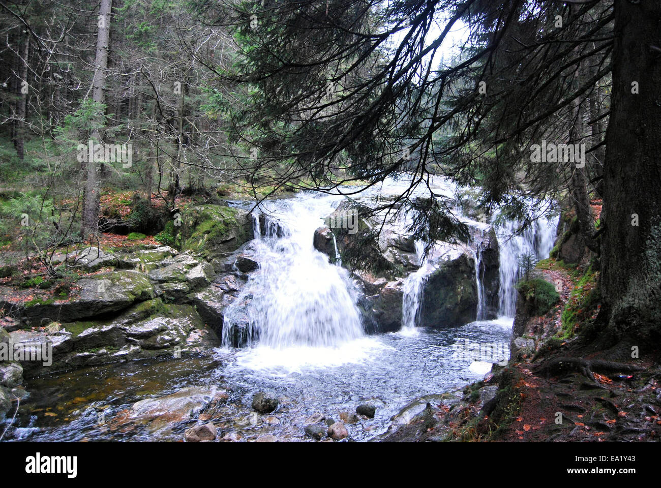 Vodopad hi-res stock photography and images - Alamy