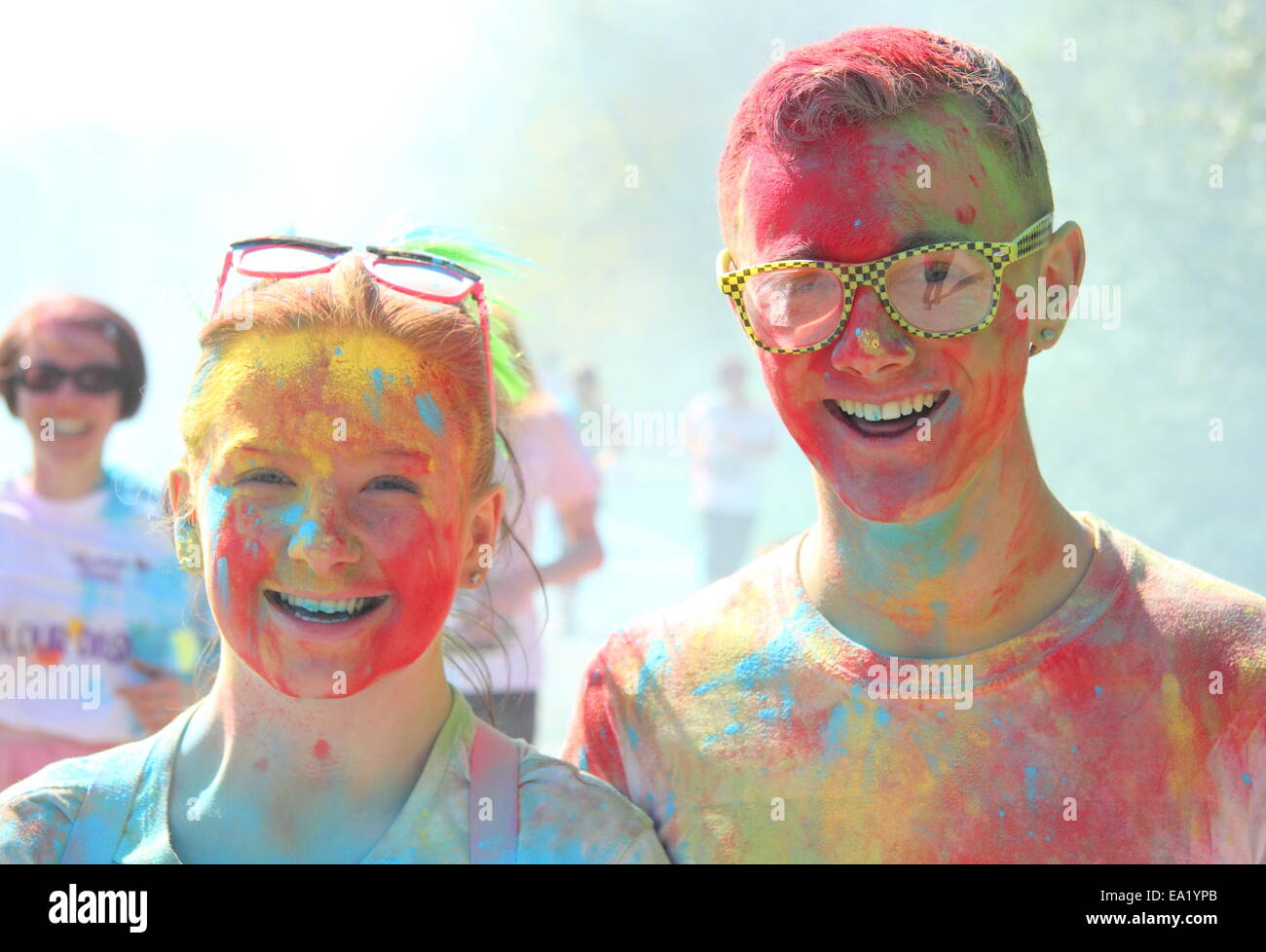 Louis’ sisters Lottie (15), Daisy (10), and Phoebe Tomlinson, (10 ...