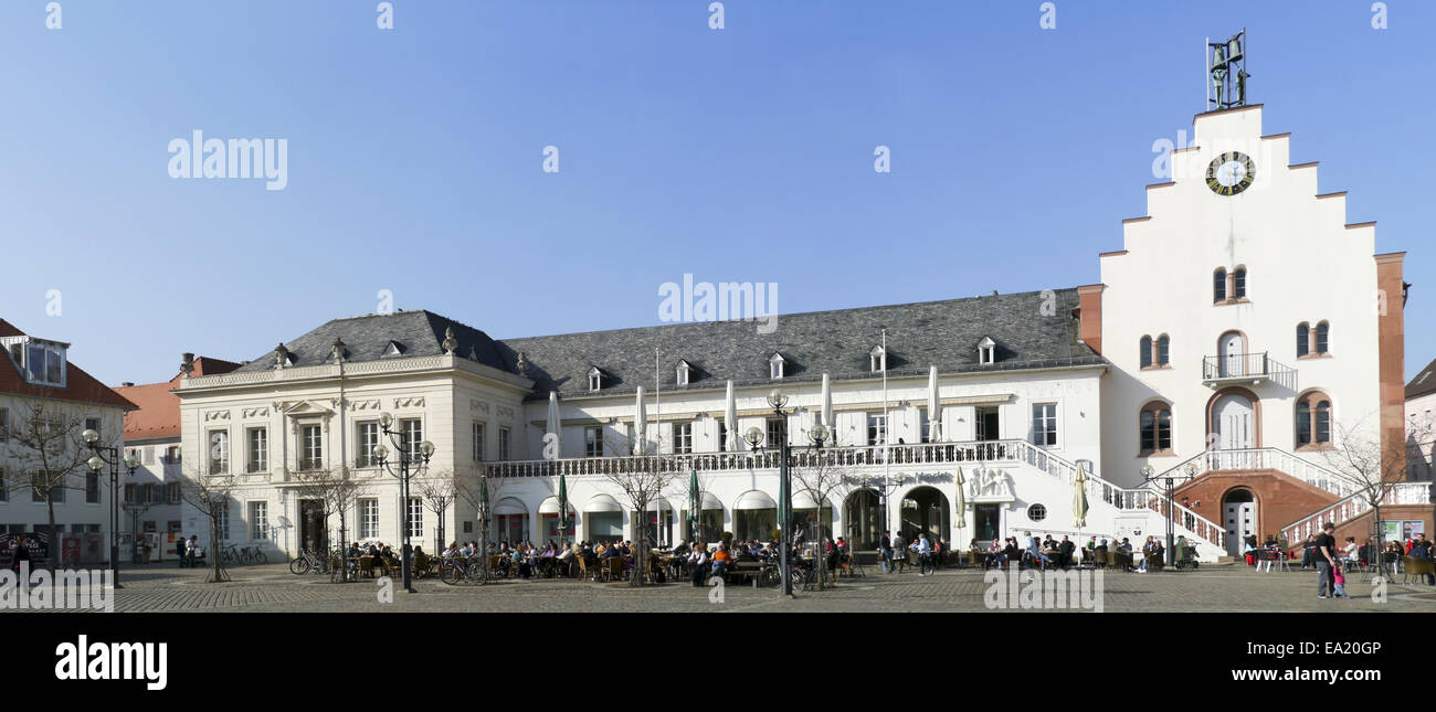 Landau hi-res stock photography and images - Alamy