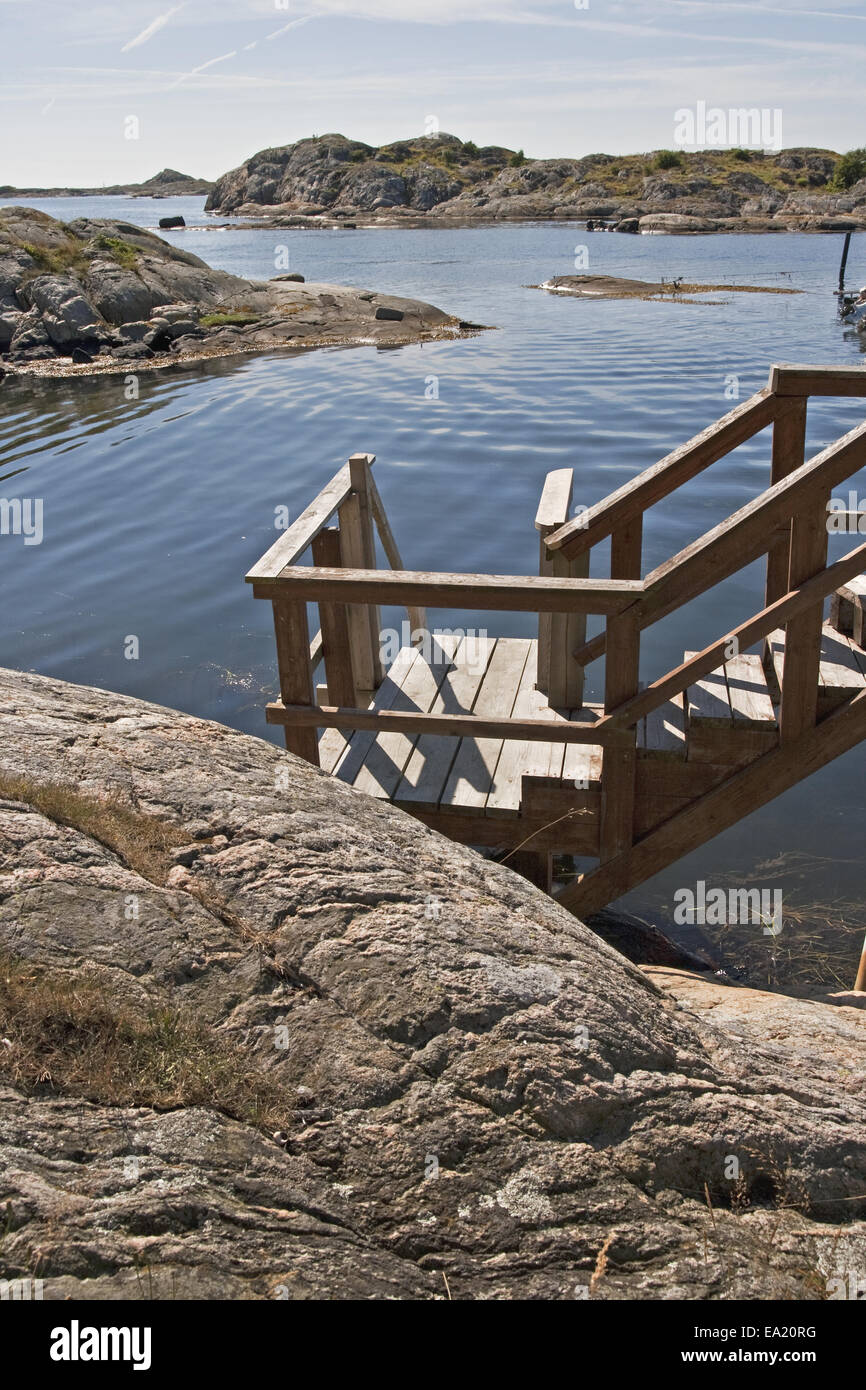 Boat pier hi-res stock photography and images - Alamy