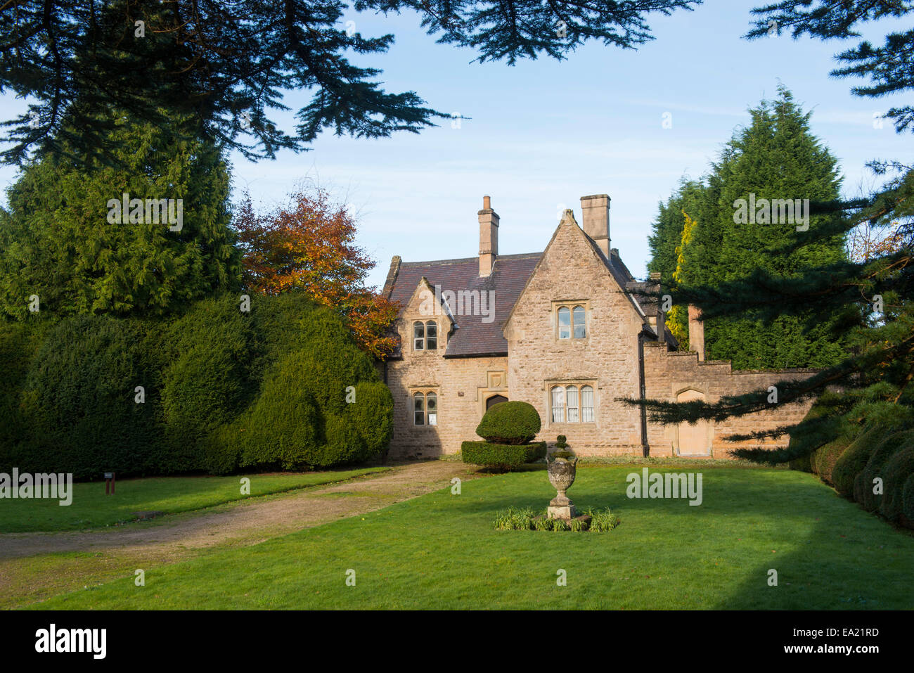 Nottinghamshire Cottage High Resolution Stock Photography and Images ...