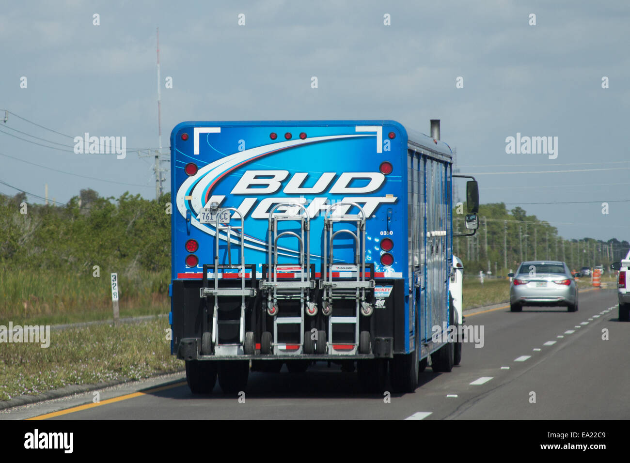 Bud Light Beer High Resolution Stock Photography and Images - Alamy