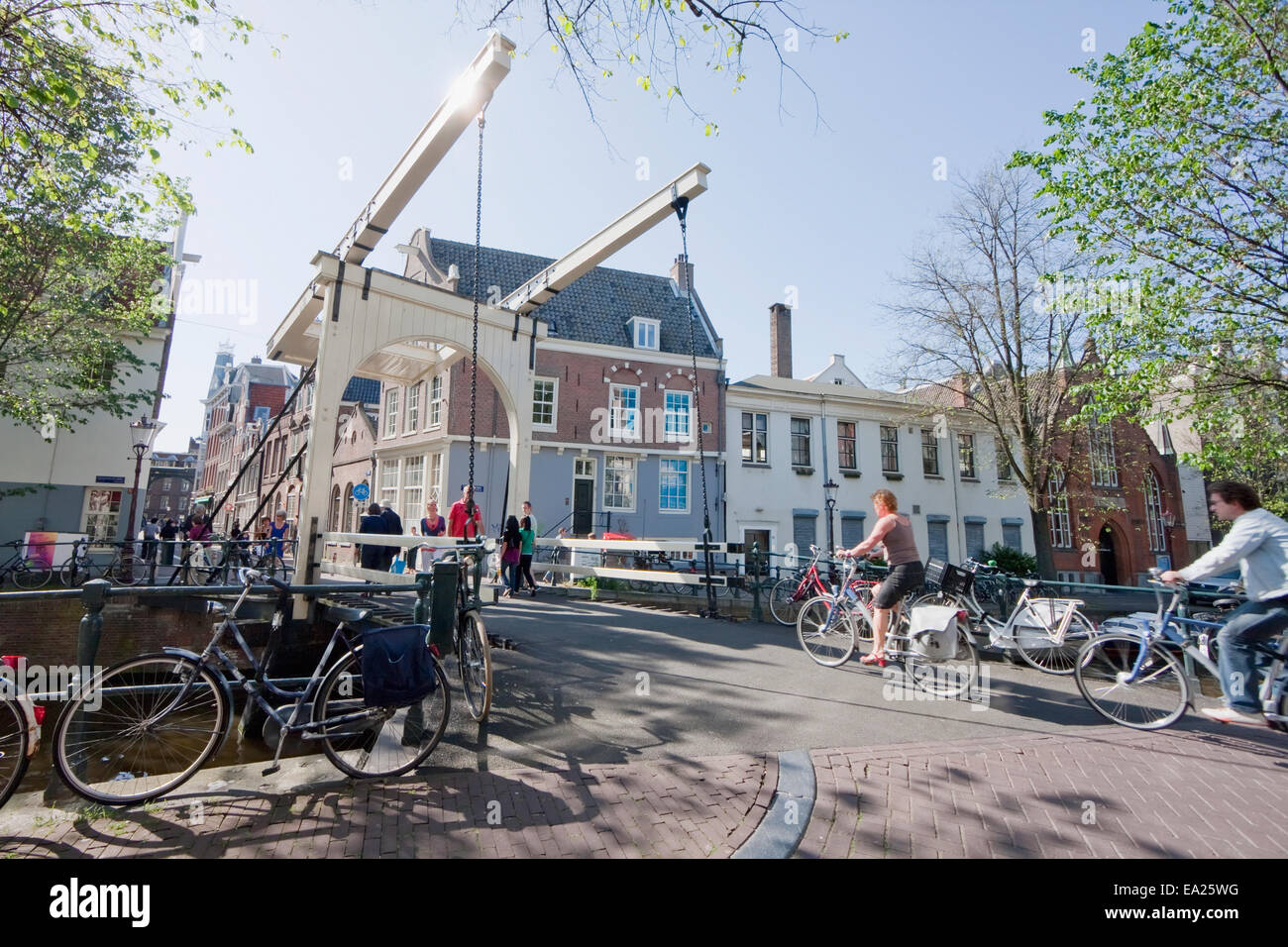 Bridge Over Groenburgwal, Amsterdam, Netherlands Stock Photo - Alamy