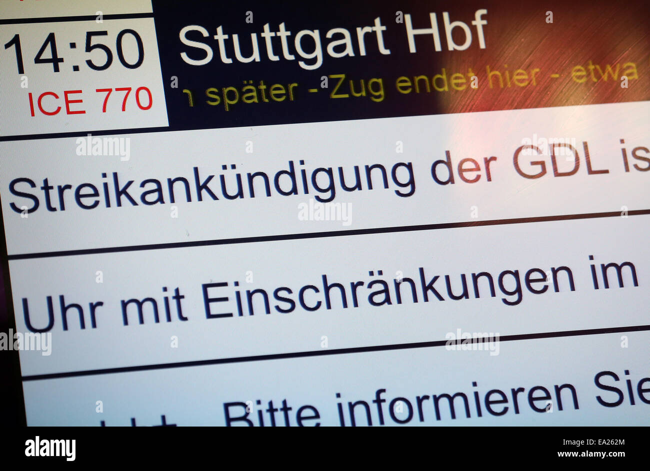 Hamburg, Germany. 05th Nov, 2014. An info board with the strike ...