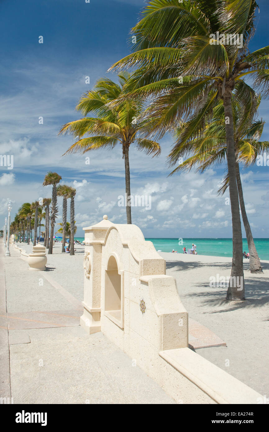 WATERFRONT PROMENADE HOLLYWOOD BEACH FLORIDA USA Stock Photo - Alamy