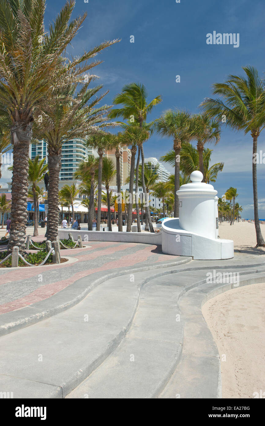 BEACH ENTRANCE WAVE WALL PROMENADE FORT LAUDERDALE FLORIDA USA Stock ...