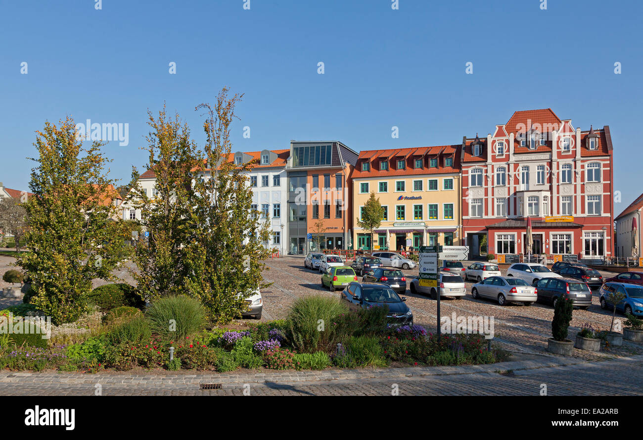 Bergen square hi-res stock photography and images - Alamy