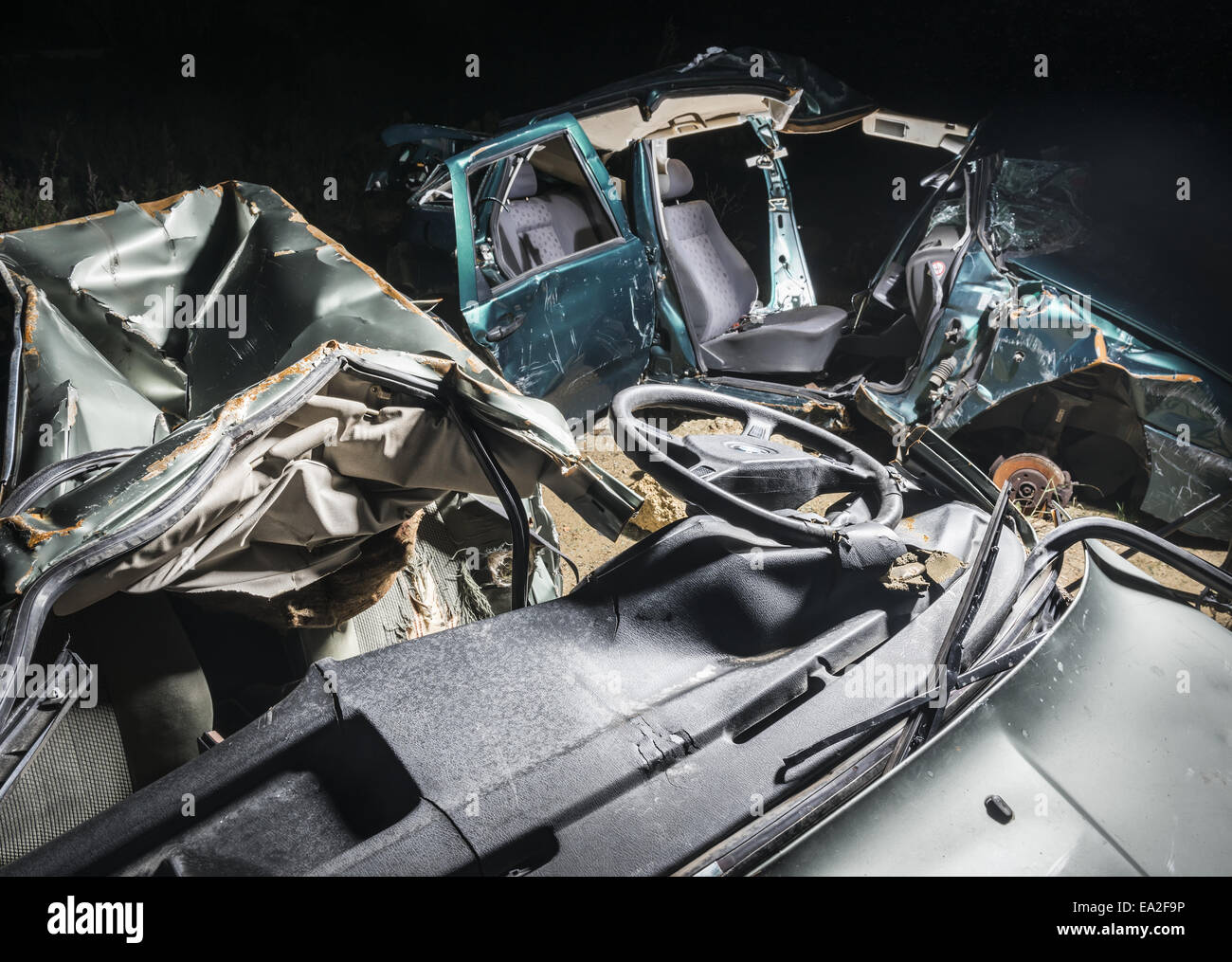 Crashed cars hi-res stock photography and images - Alamy