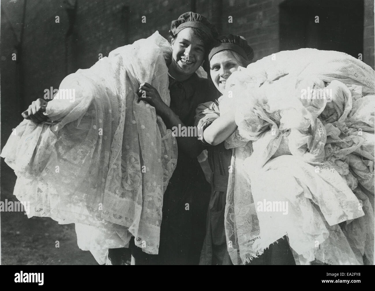 Lace factory hi-res stock photography and images - Alamy