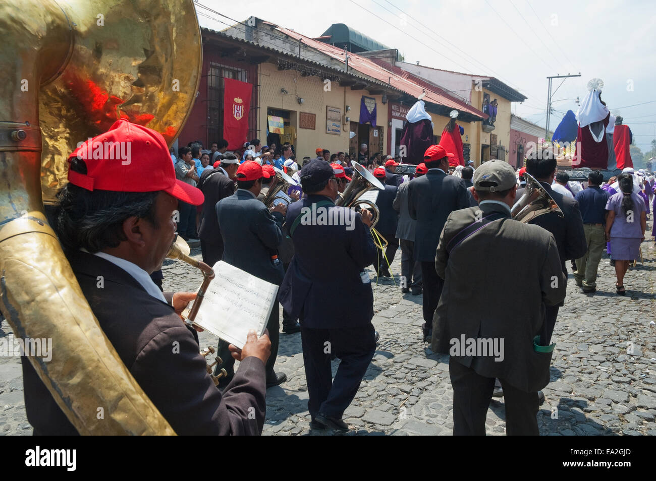 Funeral procession in antigua guatemala hi-res stock photography and ...