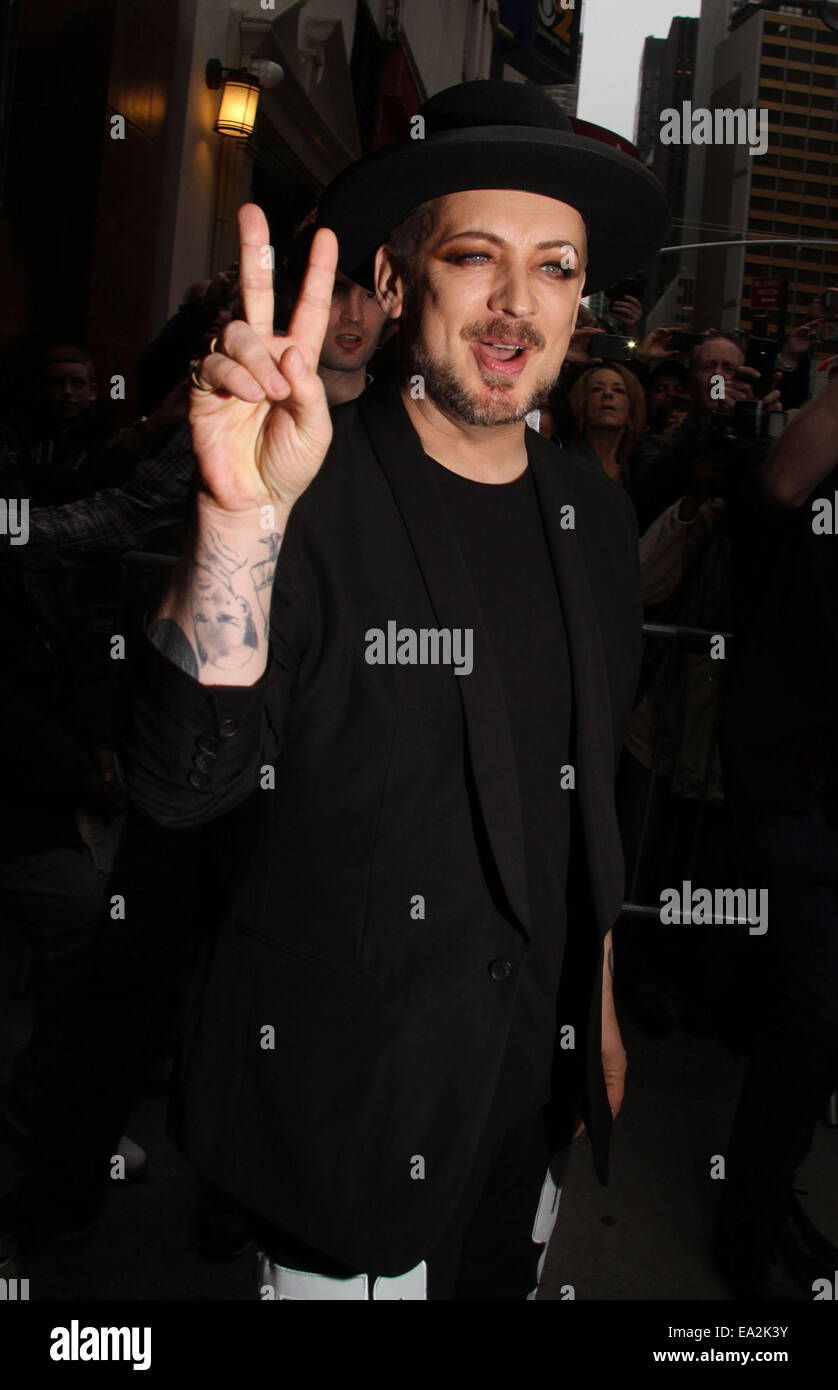 New York, USA. 5th Nov, 2014. Singer BOY GEORGE seen in Midtown ...