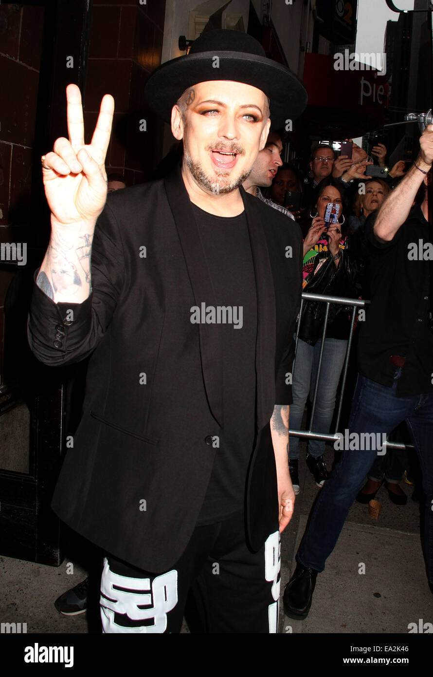 New York, USA. 5th Nov, 2014. Singer BOY GEORGE seen in Midtown ...
