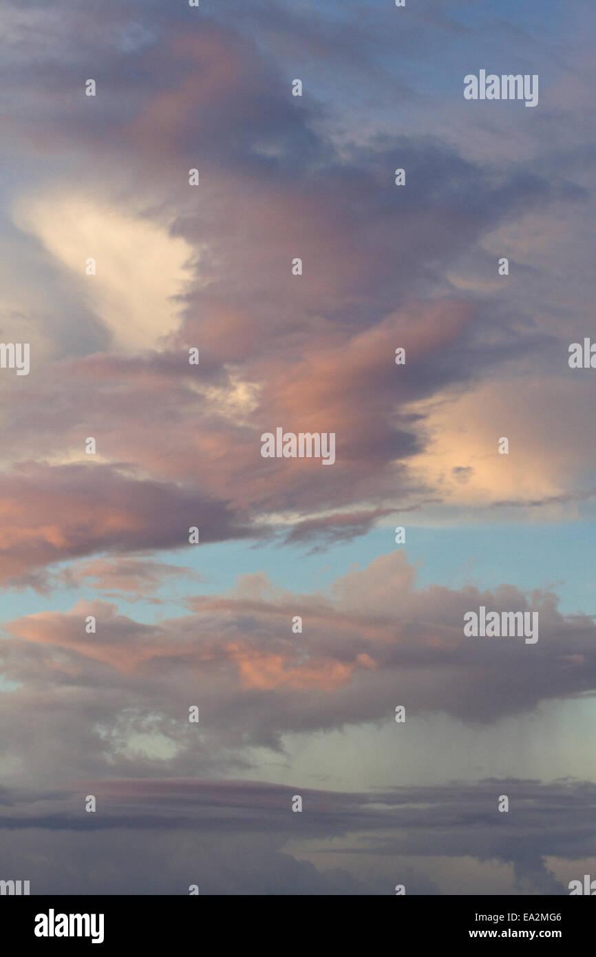 Cumulus cloud clouds hi-res stock photography and images - Alamy