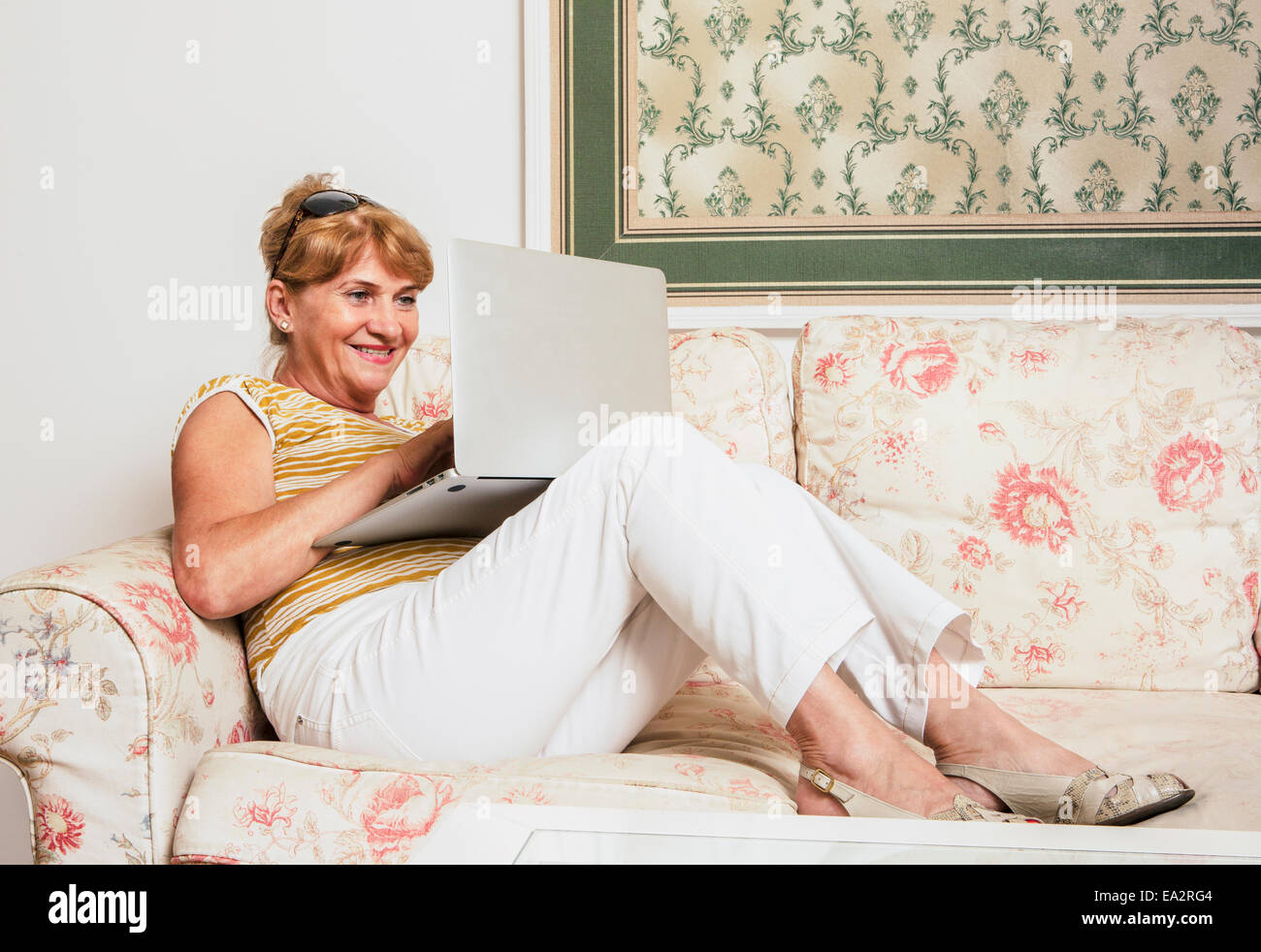 Happy adult woman hi-res stock photography and images - Alamy