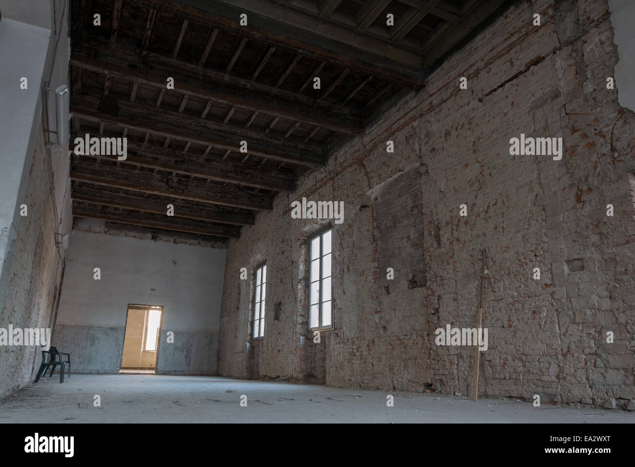 Urban interiors hi-res stock photography and images - Alamy