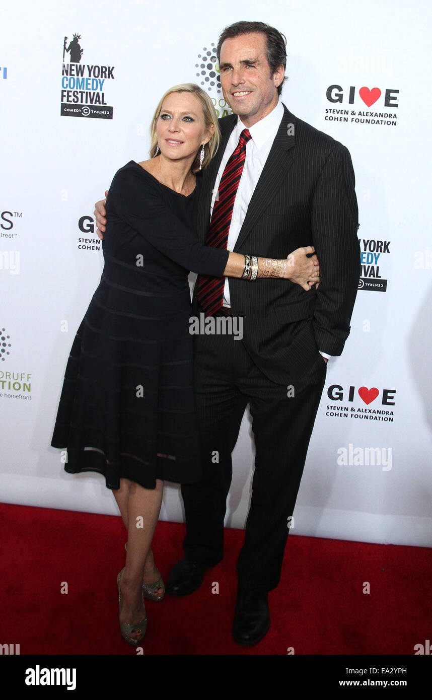New York, USA. 5th Nov, 2014. BOB WOODRUFF and his wife LEE WOODRUFF ...