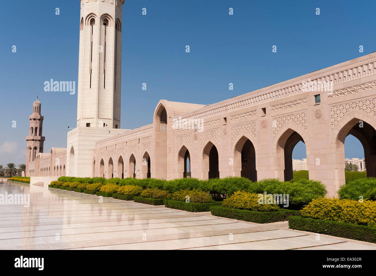 Sultan Qaboos Grand Mosque in Muscat, Oman, Middle East Stock Photo - Alamy