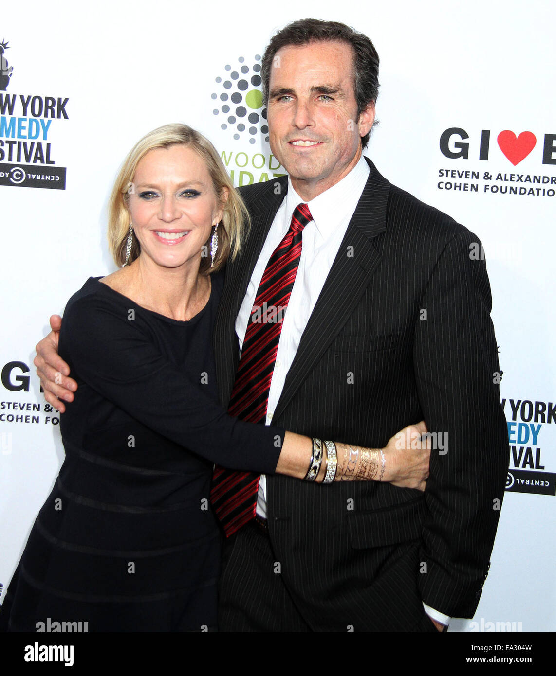New York, USA. 5th Nov, 2014. BOB WOODRUFF and his wife LEE WOODRUFF ...