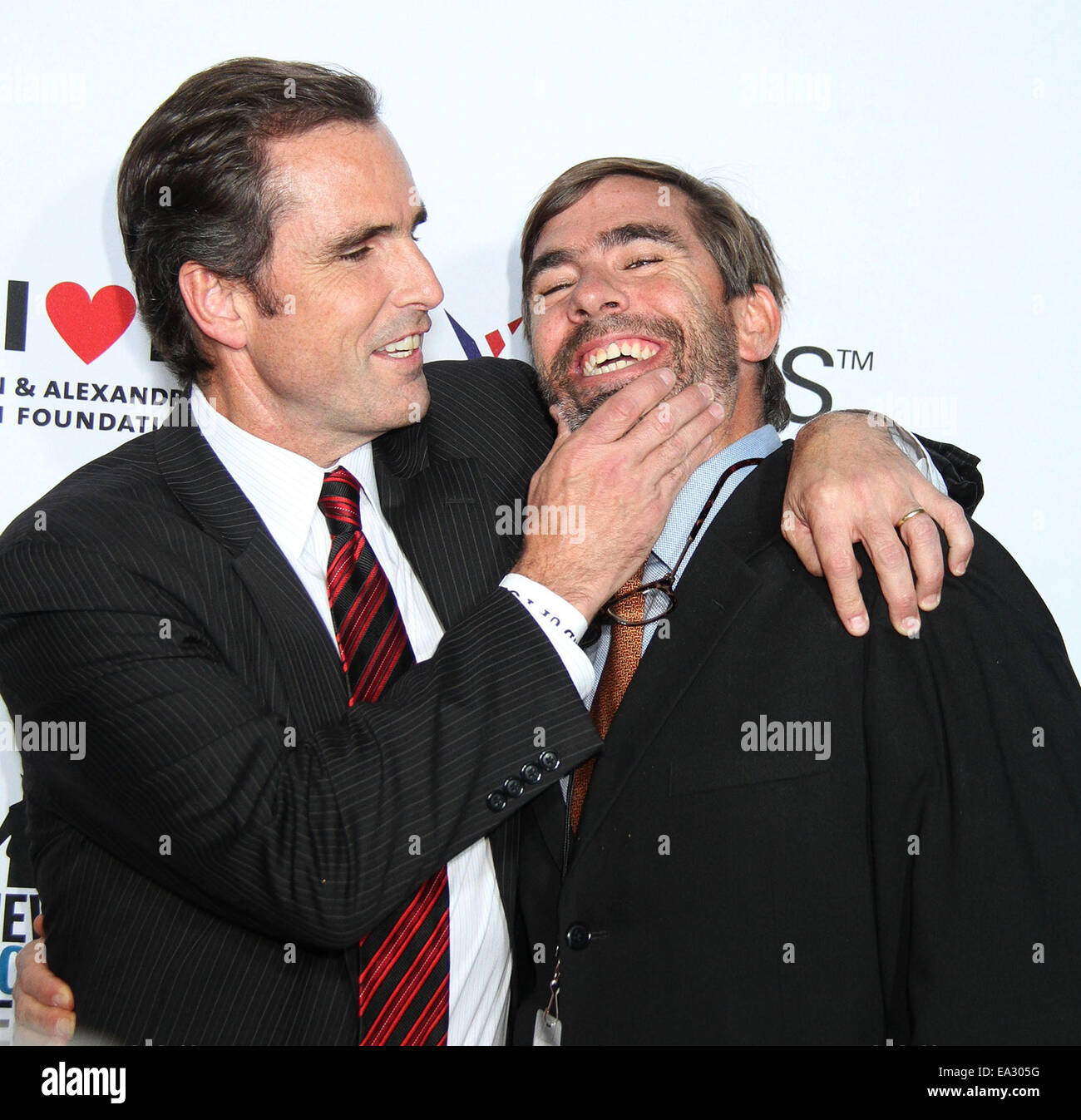 New York, USA. 5th Nov, 2014. BOB WOODRUFF and his brother attend the ...