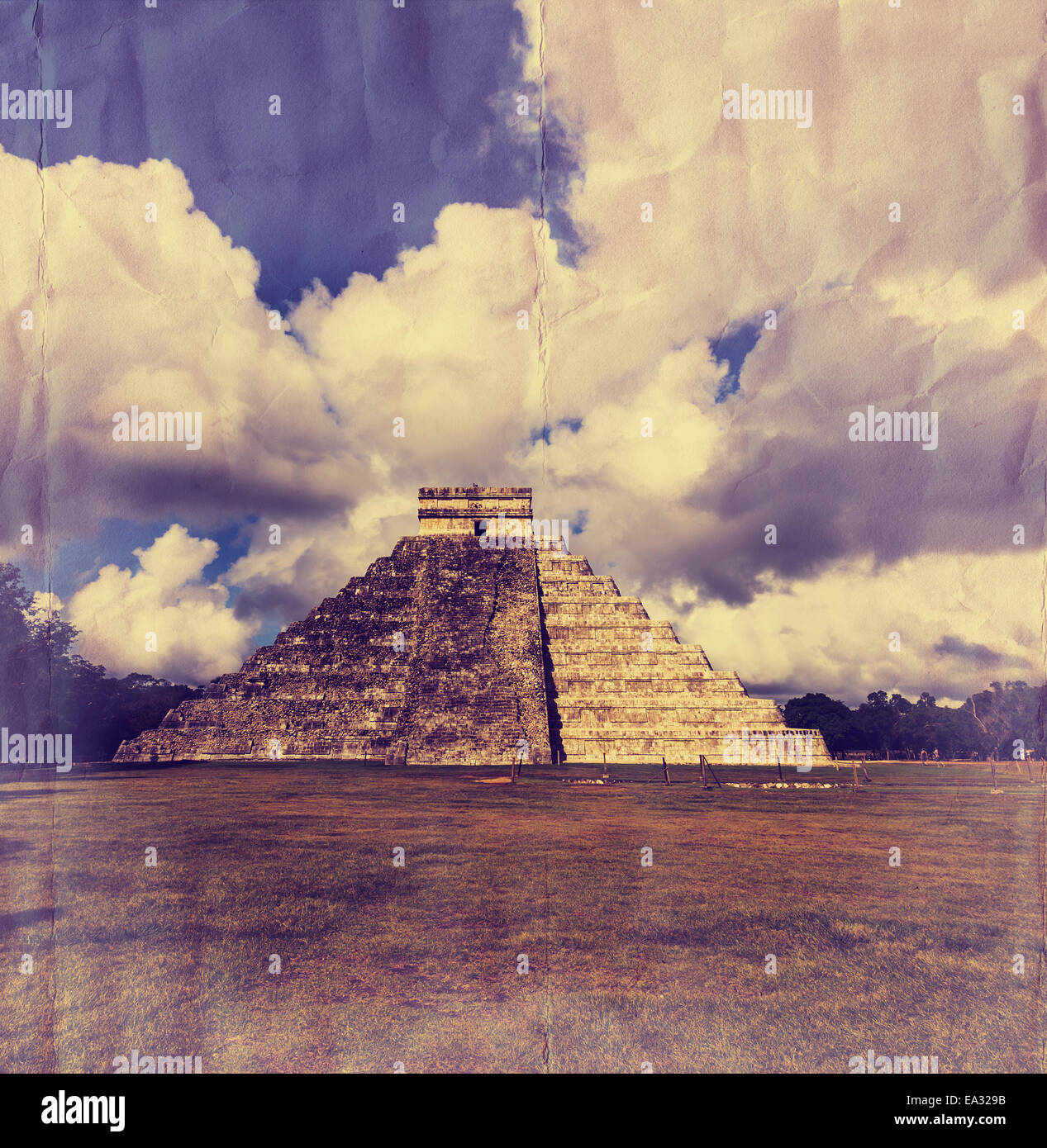 Pyramid in Mexico Stock Photo - Alamy