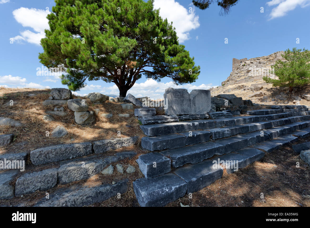 Great altar of zeus pergamon hi-res stock photography and images - Alamy