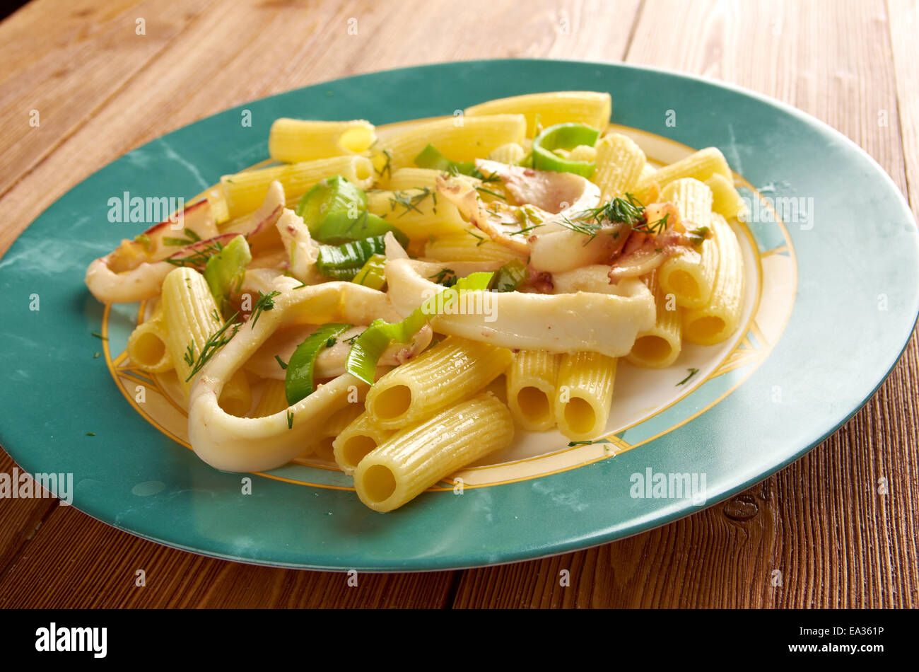 Seafood with Rigatoni Pasta Stock Photo - Alamy