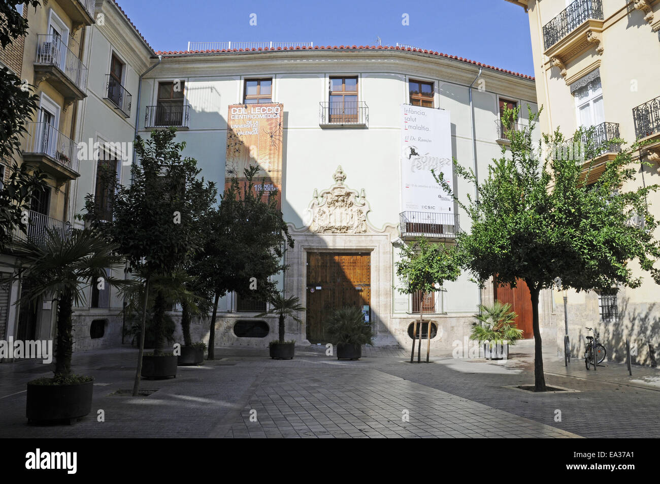 university building, Valencia, Spain Stock Photo - Alamy